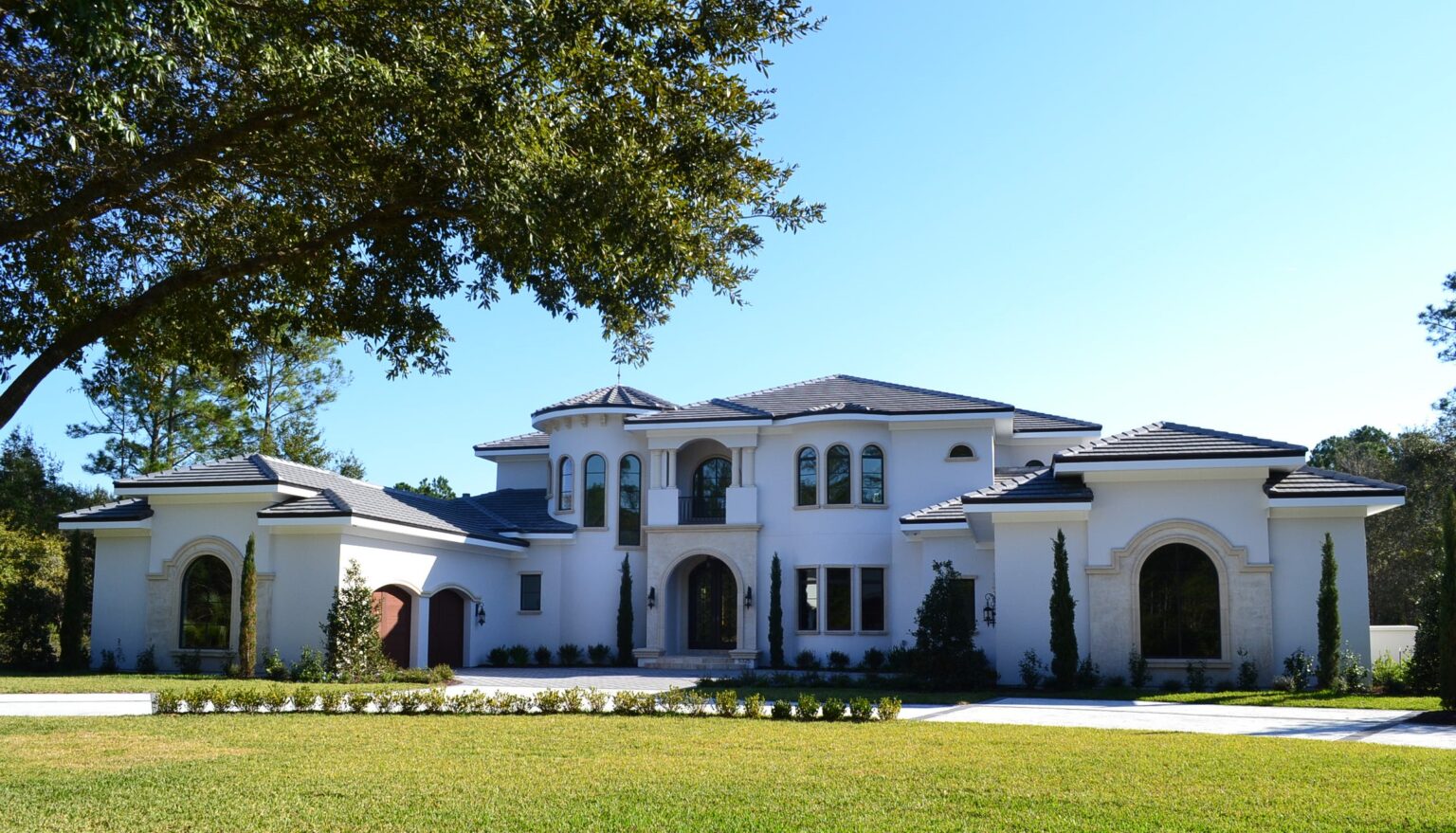 Luxury Homes - Alpha Builders Group